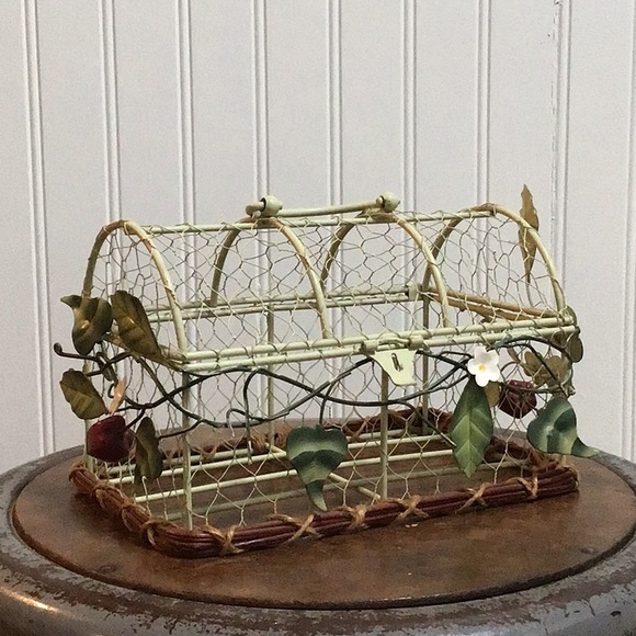 Accents | Treasure Chest Green Wire Basket | Poshmark
